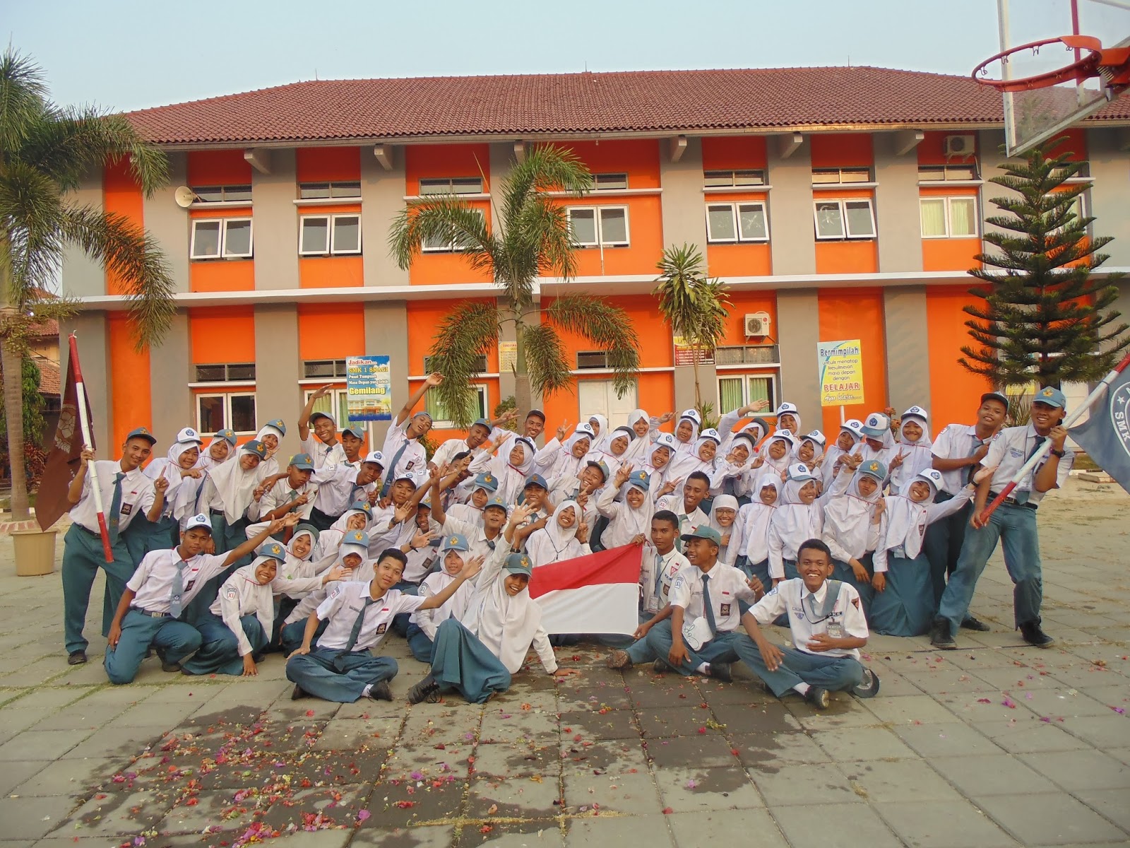 OSIS SMK 1 SRAGI