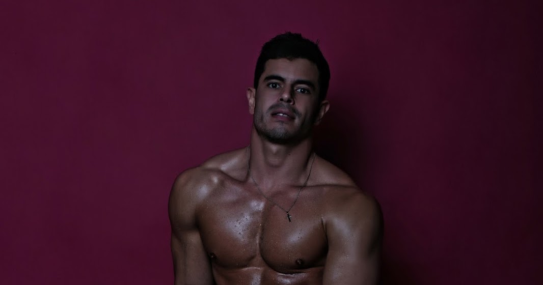 Male Erotica: Ignacio Pérez Rey by Joan Crisol