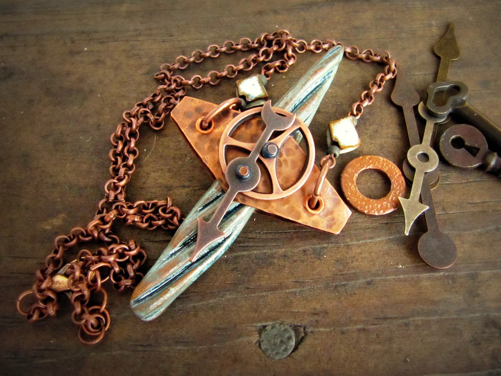 La Bella Joya: Artisan Clay: The Clock and Dagger