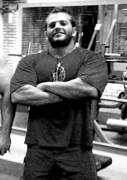 Blog #HARD TEAM: Pre contest: Bruno Tarchetti - "Freak"