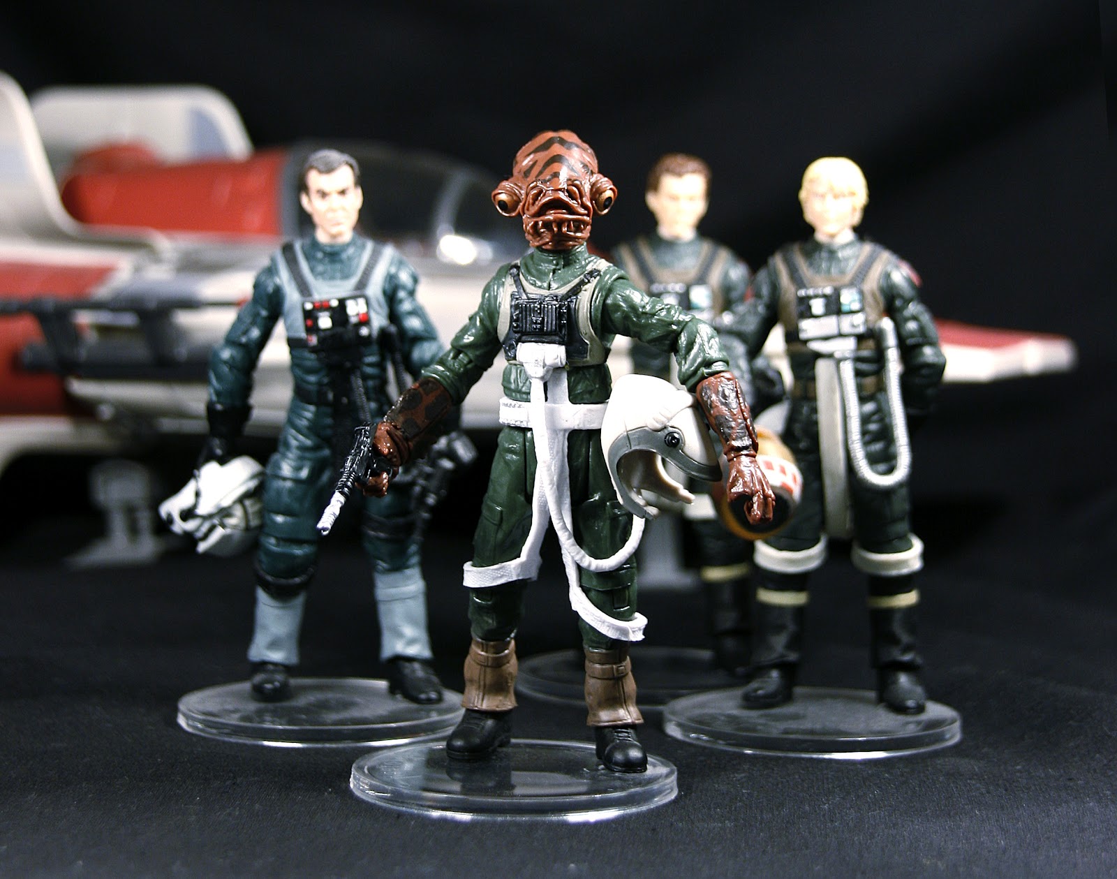 Kisho Meteora, Star Wars Collector: Mon Cal A-Wing Pilot Action Figure