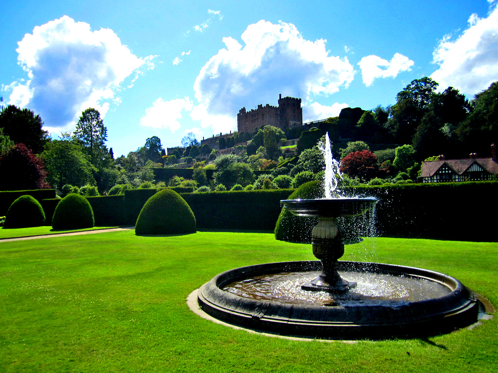 loveisspeed.......: Powis Castle is a medieval castle, fortress and ...