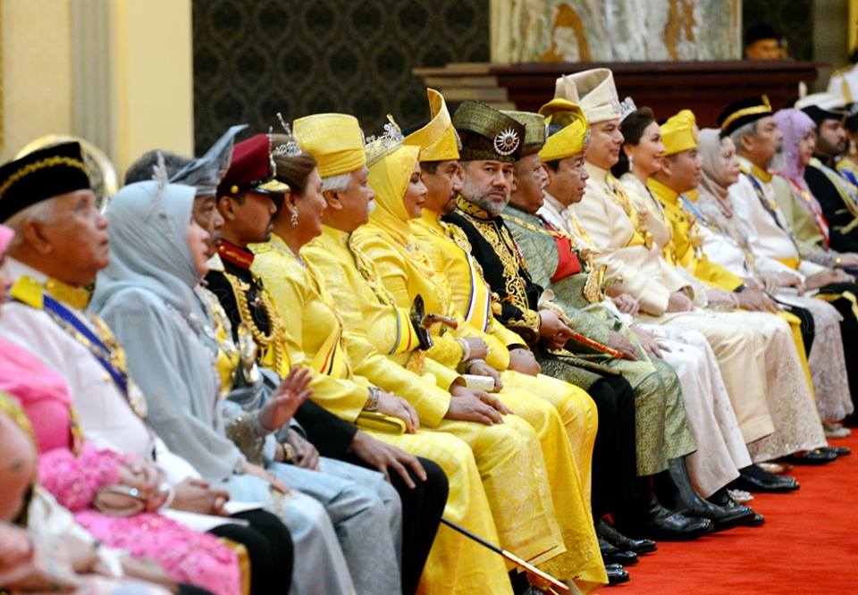 WARISAN RAJA & PERMAISURI MELAYU: Keberangkatan Raja-Raja Melayu, Raja ...