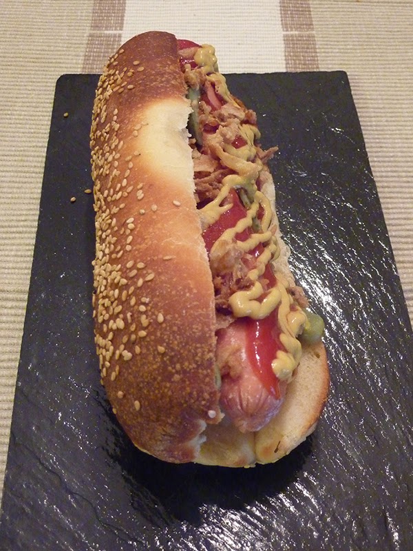 Charo y su Cocina: HOT DOG (PERRITO CALIENTE)