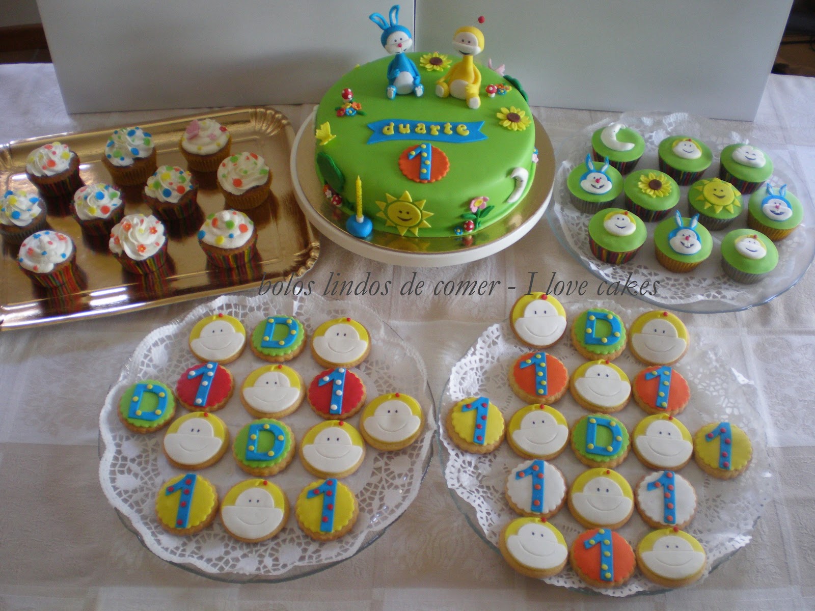 Bolos lindos de comer: Bolo Uki e coelho / Uki and rabbit cake