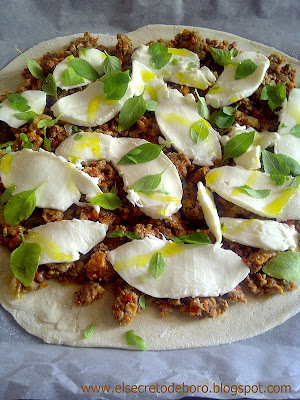 El Secreto de Boro: Pizza con Salsa Boro....nesa