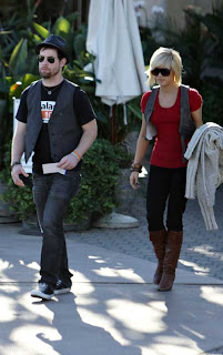 NeVer SaY neVeR: David Cook’s Girlfriend