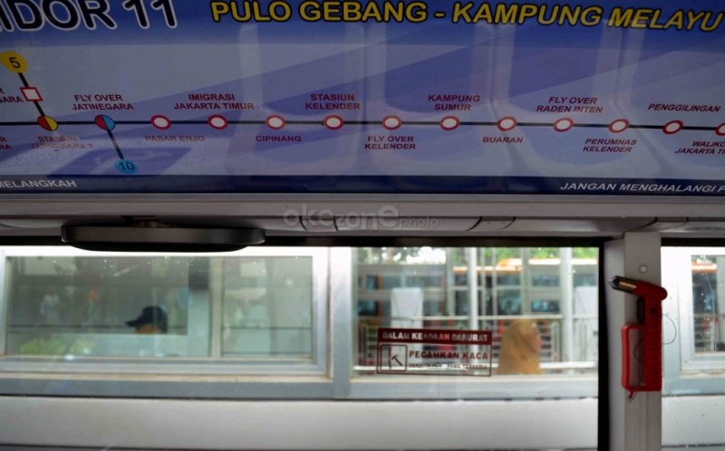 Bus Transjakarta Harus Malu dengan Singapura - Kompasiana.com