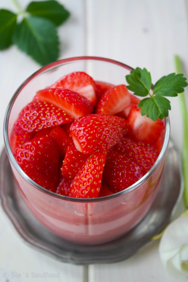 sia´s soulfood foodblog: Erdbeer-Special: Erdbeer-Creme