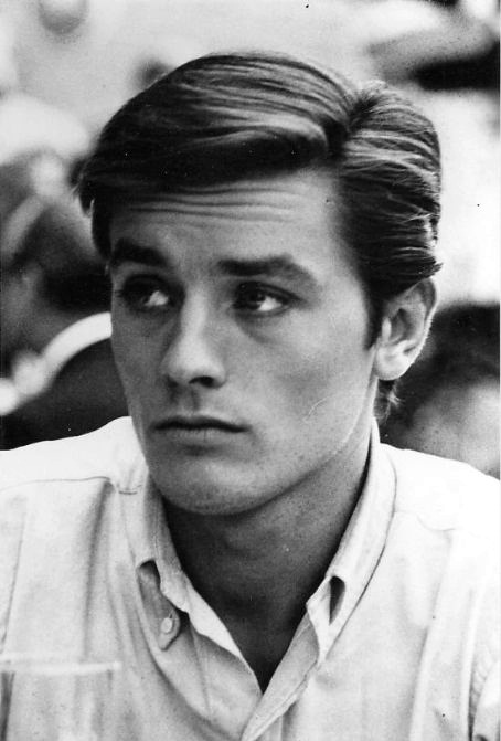 The random jottings of Madam Arcati: Heart-throbs & pin-ups / Alain Delon