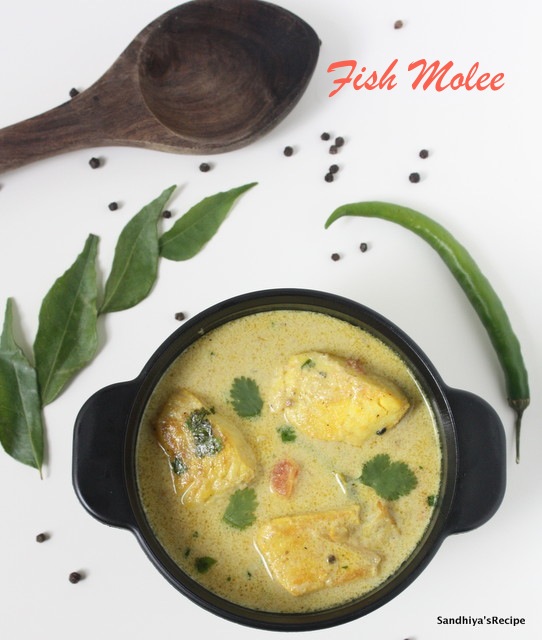 Sandhiya's Cookbook: Fish Moilee | Fish Molee | Kerala Fish Stew