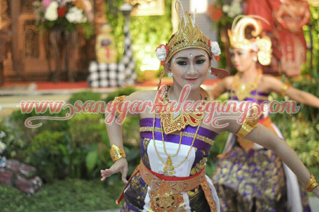 Penari Bali Surabaya: Tata Rias Penari Bali