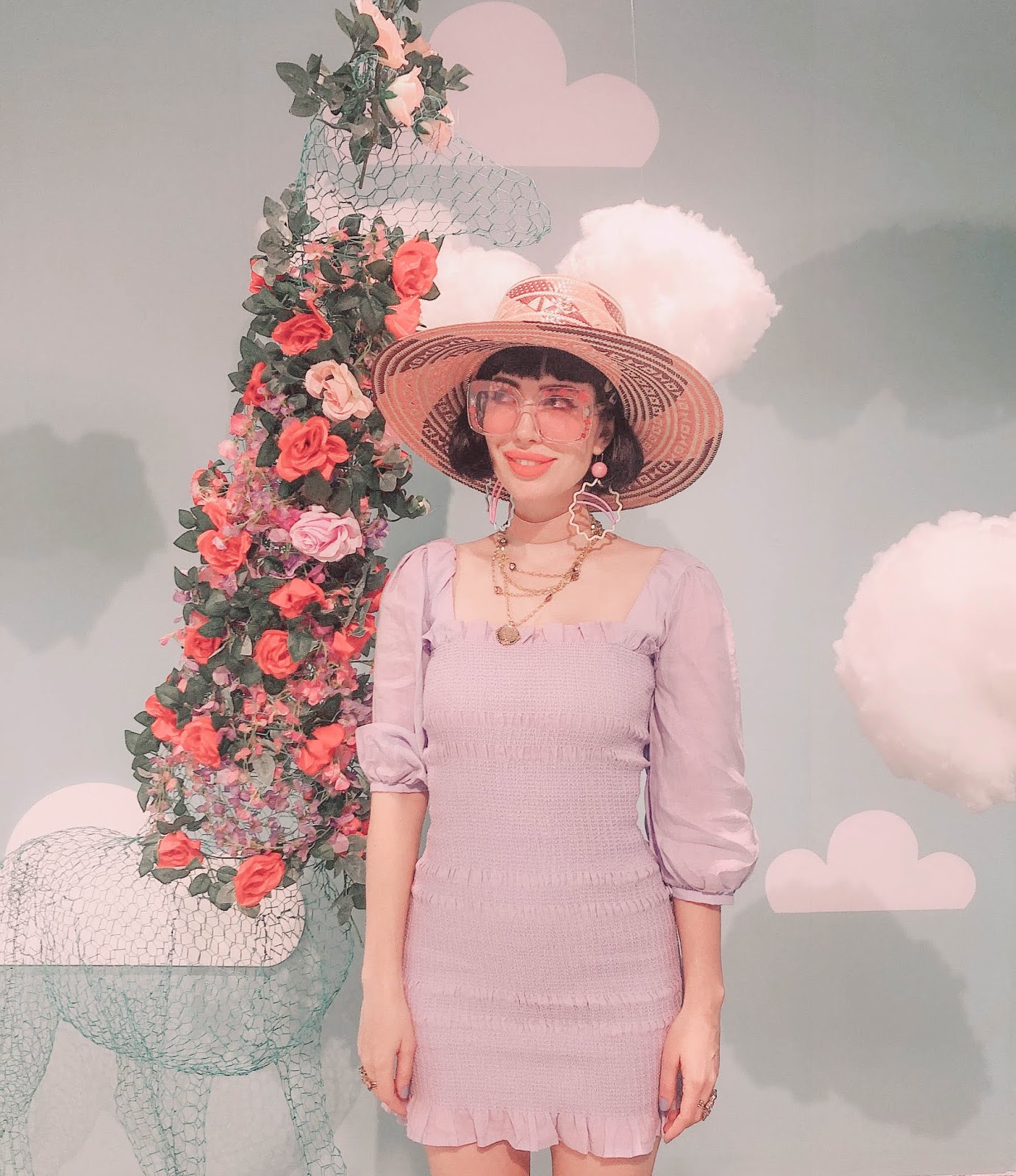 WonderWorld - A Fashion Nerd, A Colorful Fashion Blogger in Los Angeles