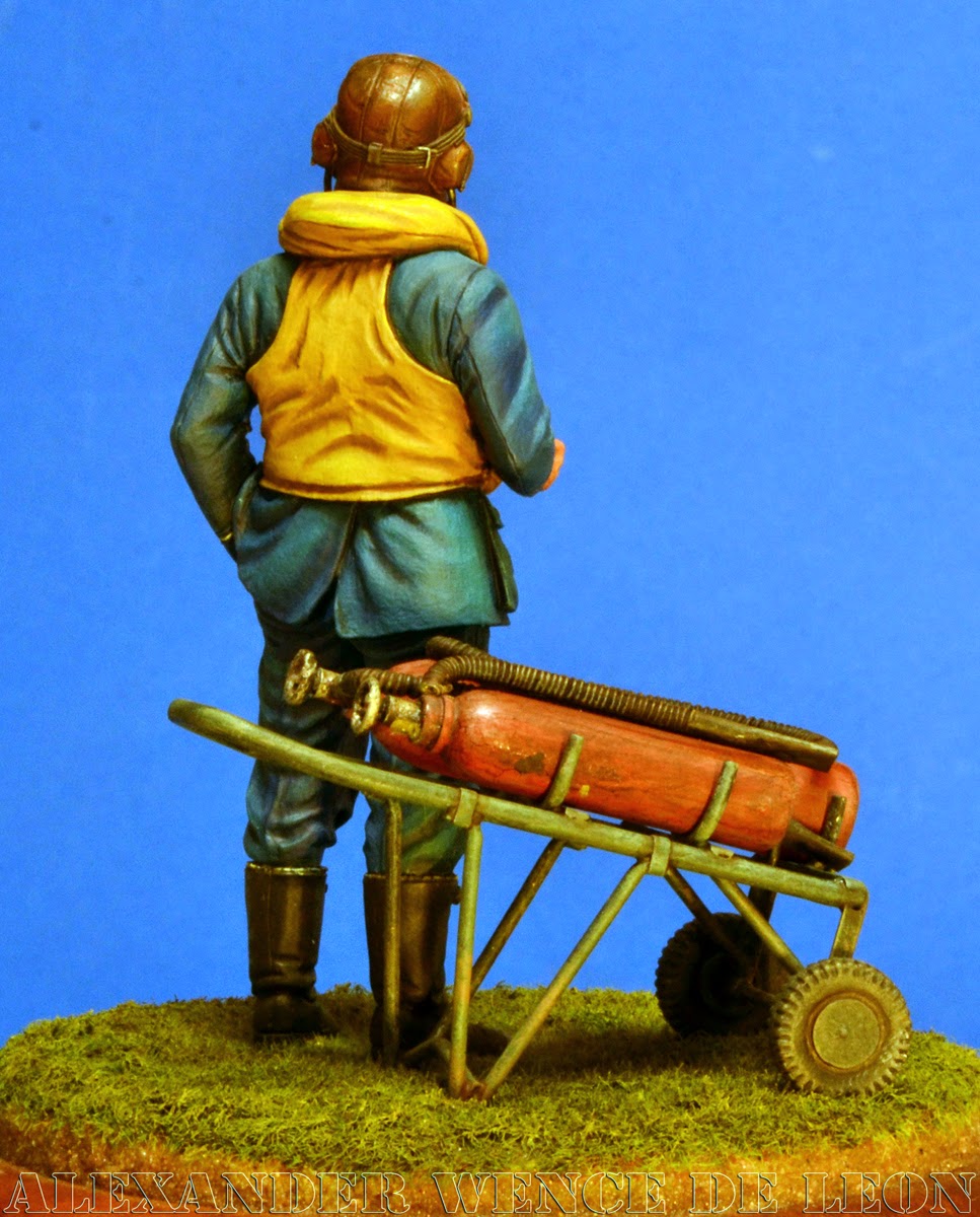 RAF Pilot | planetFigure | Miniatures