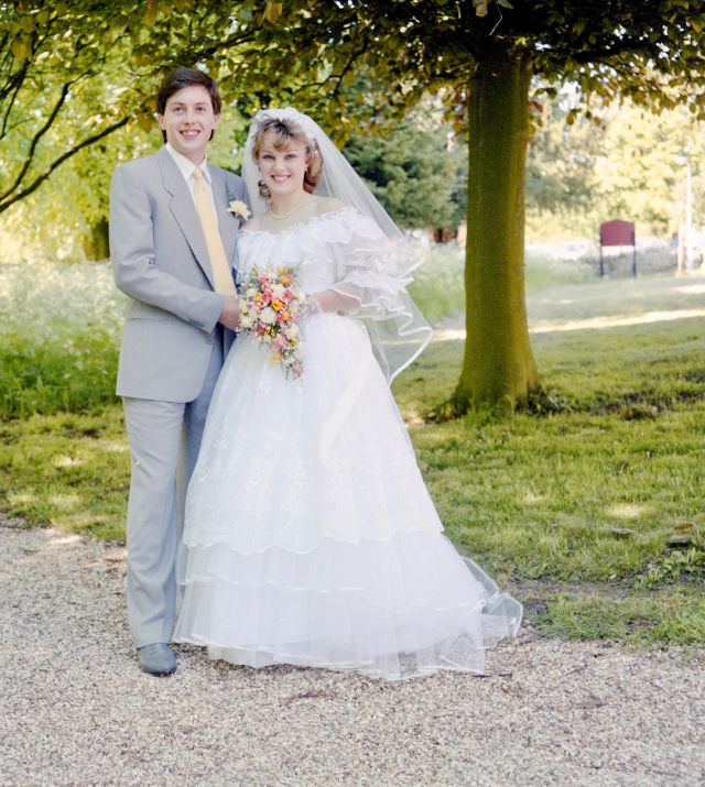 Beautiful Found Photos Show a Couple's Wedding in Cranfield, England ...