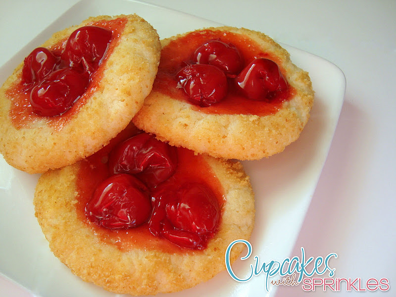Cupcake with Sprinkles: Cherry Cheesecake Cookies