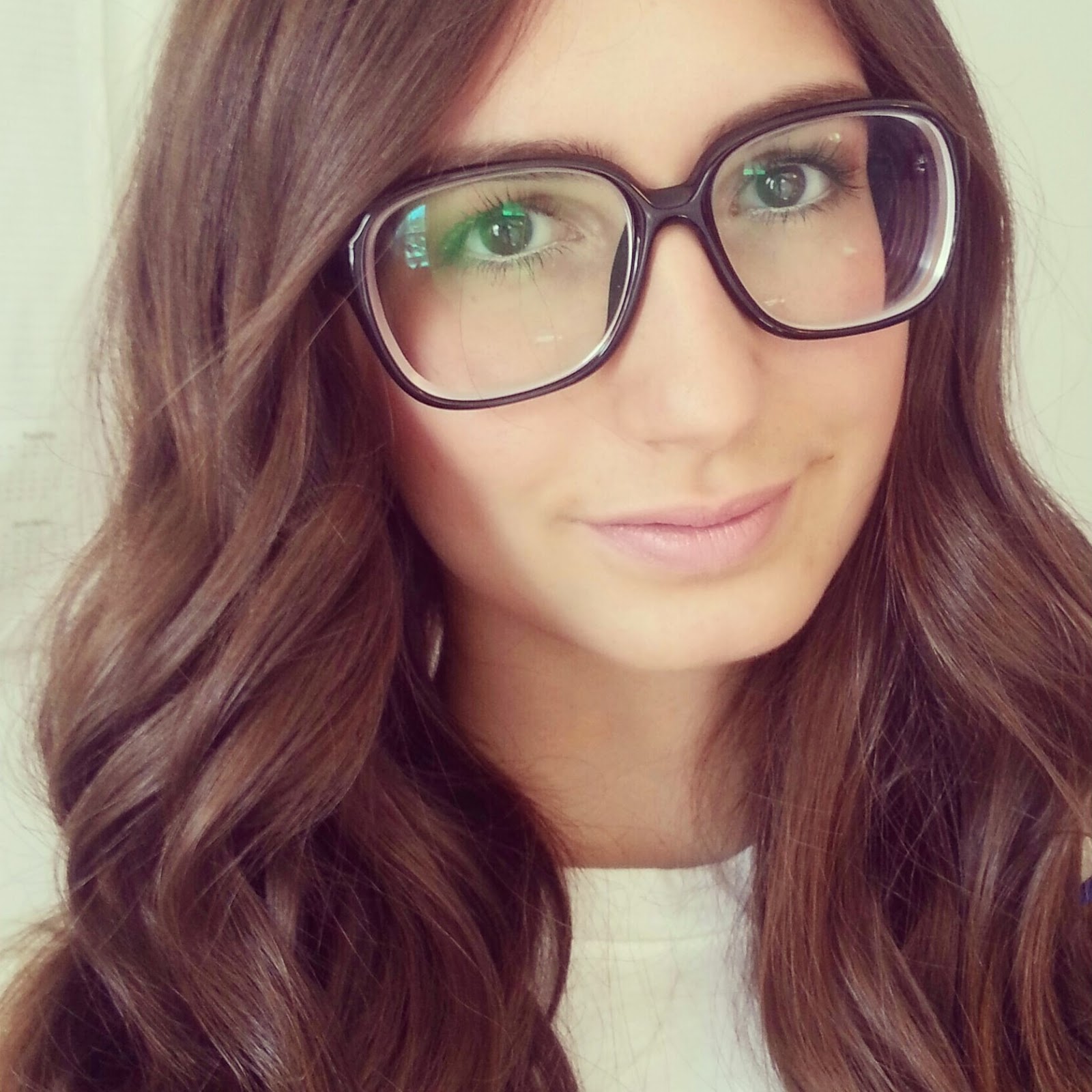 Catherine Belle: FIRMOO GLASSES