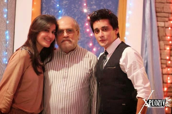 Pakistani Actress With Their Brothers - Must Watch - Fashion Designer ...