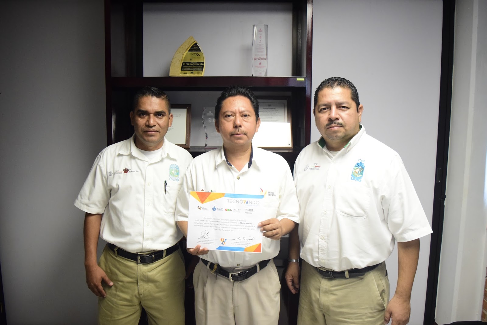 TRIBUNA del Sur/ Acayucan: Recibe ITSA reconocimiento como Institución ...