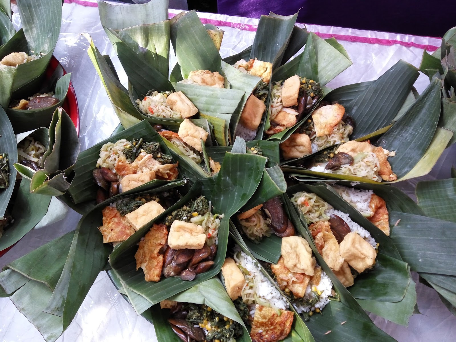 MENGENAL TRADISI ITHUK-ITHUKAN WARGA DUSUN REJOPURO-BANYUWANGI