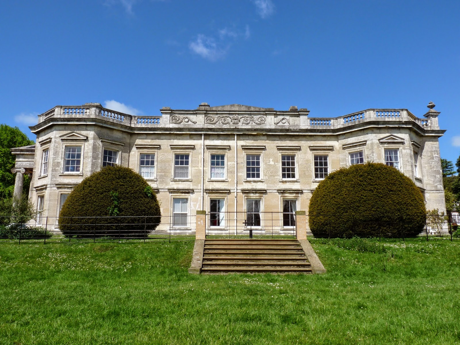 Landed families of Britain and Ireland: (127) Anderson of Eyeworth ...