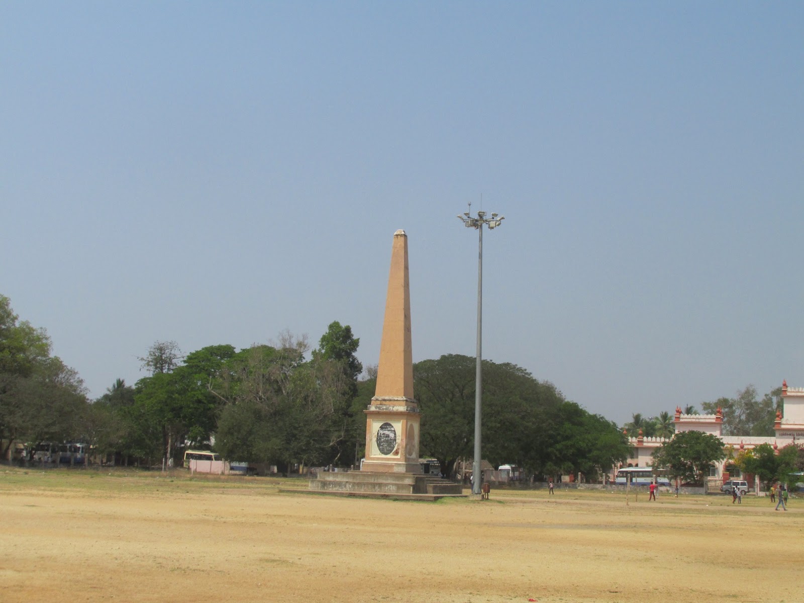 Robert Kelly's Memorial - Arani