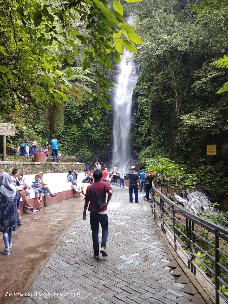 Dlundung Waterfall, Kabupaten Mojokerto