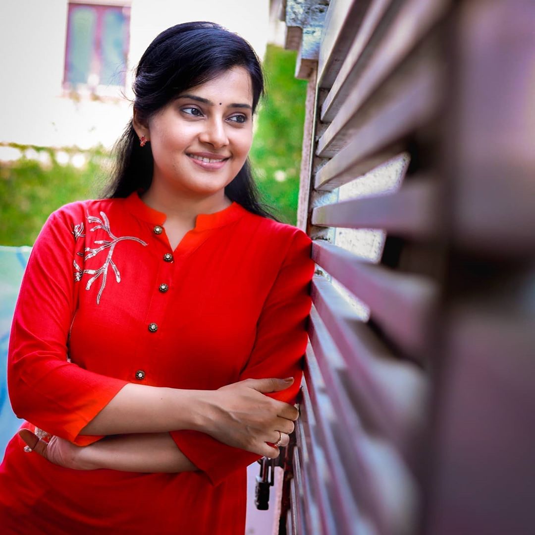 Actress Shruthi raj Beautiful Stills Gallery