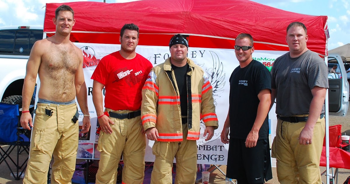 Terrell Daily Photo: Forney Combat Challenge Relay Team