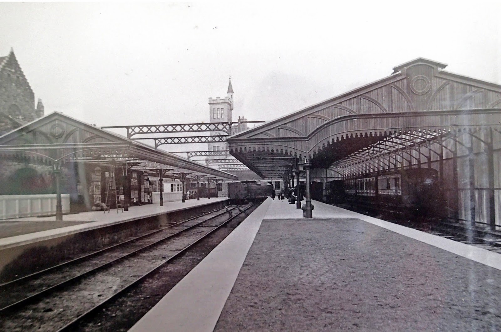 Walking The Line: Fraserburgh Station:Now and then