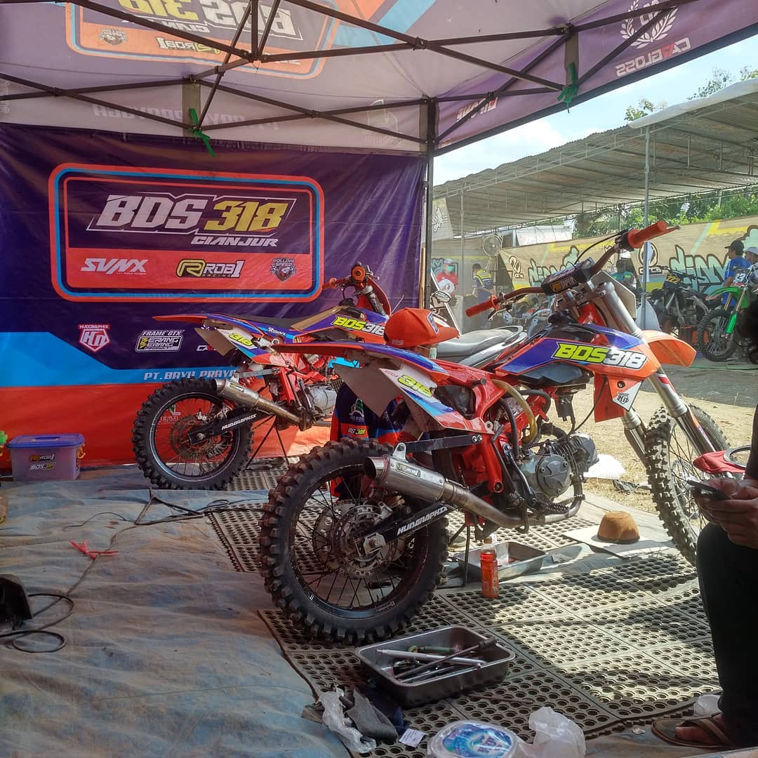 Gambar Modif Trail Terbaru Pakai Bodi KTM Honda Blade, F1zr Jupiter ...