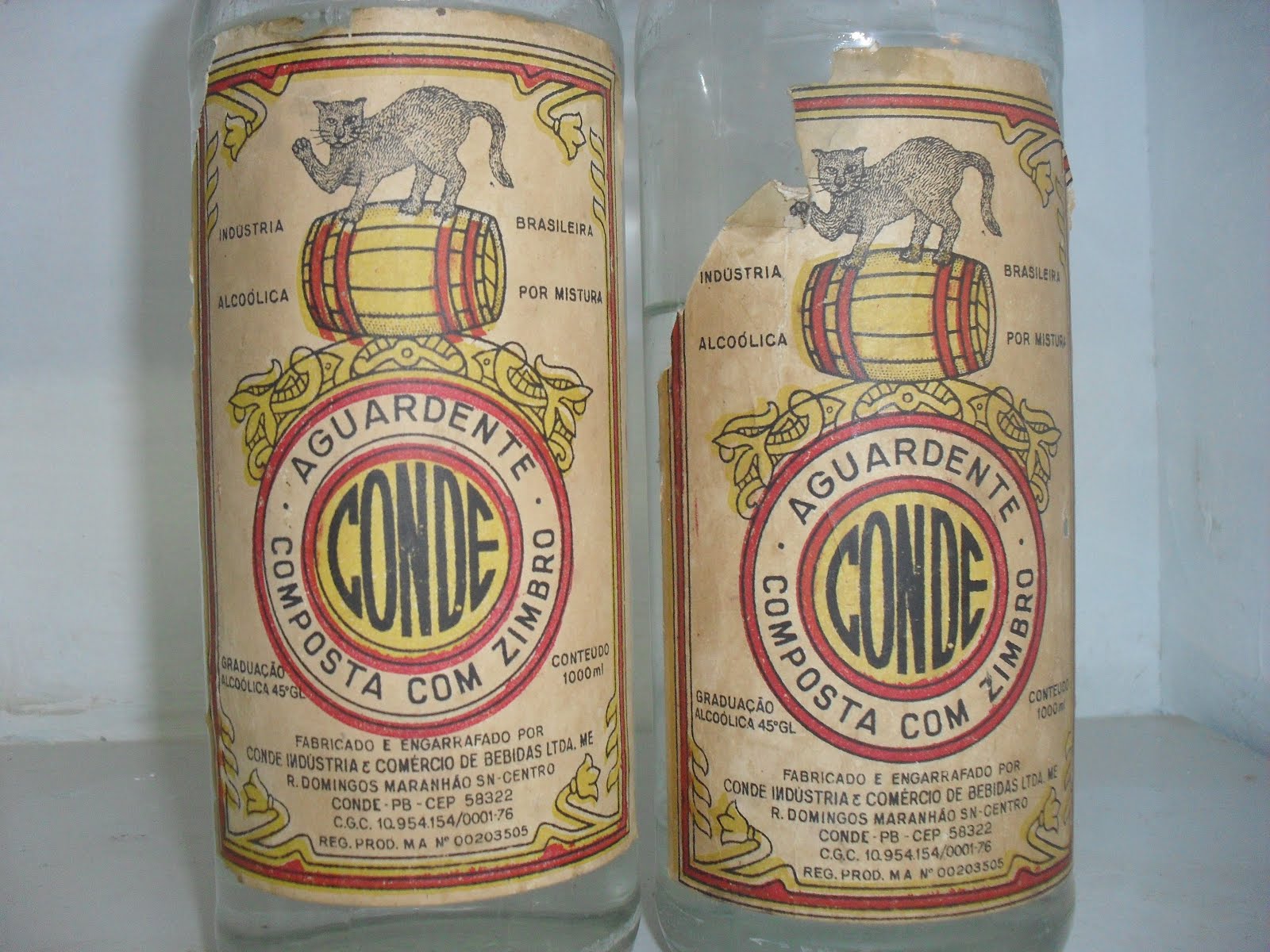 Maurilio O Rei da Fava: GENEBRA OU ZINEBRA OU AGUARDENTE COMPOSTA GATO ...