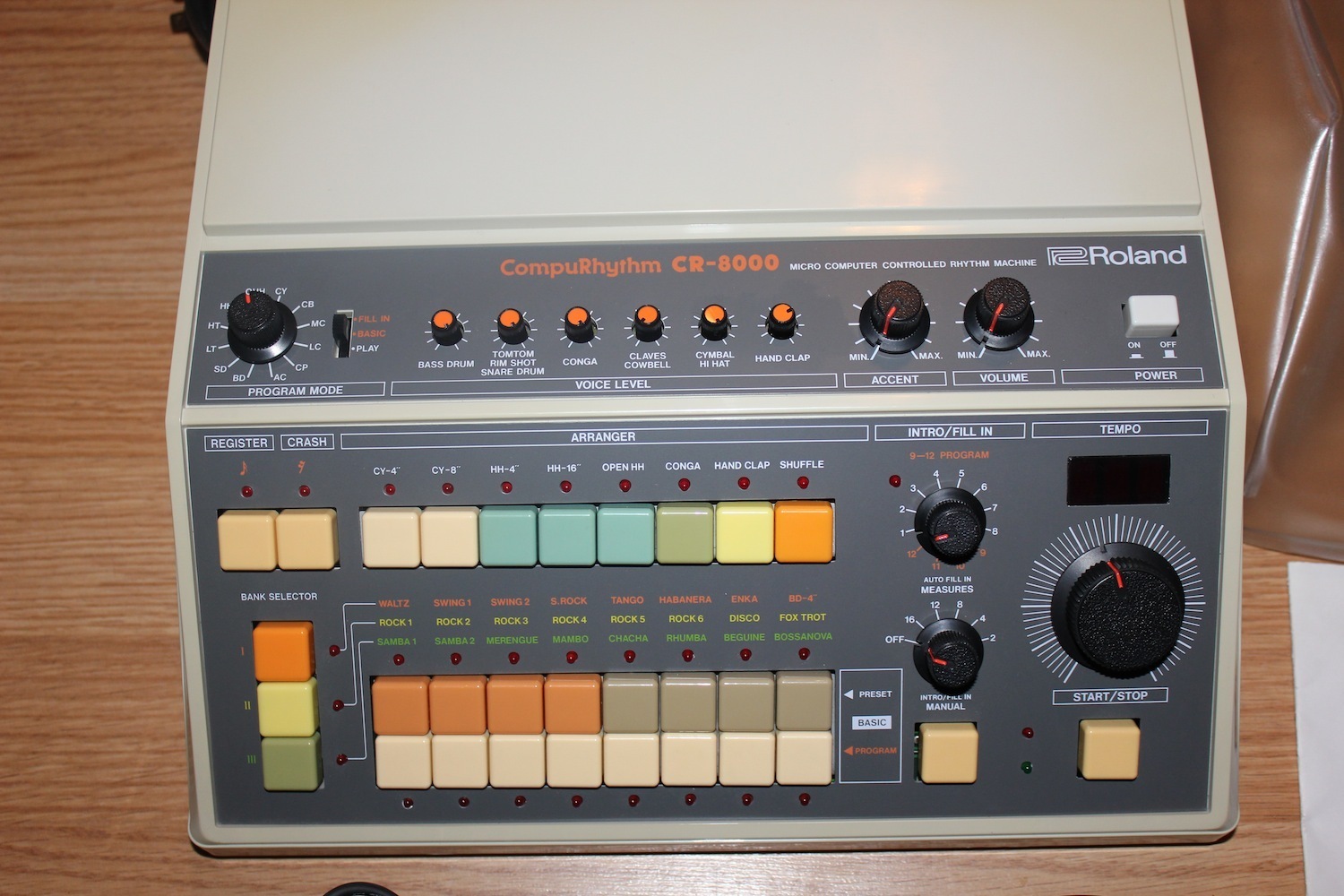 MATRIXSYNTH: Roland CR-8000 Vintage Analog Drum Machine with Original ...