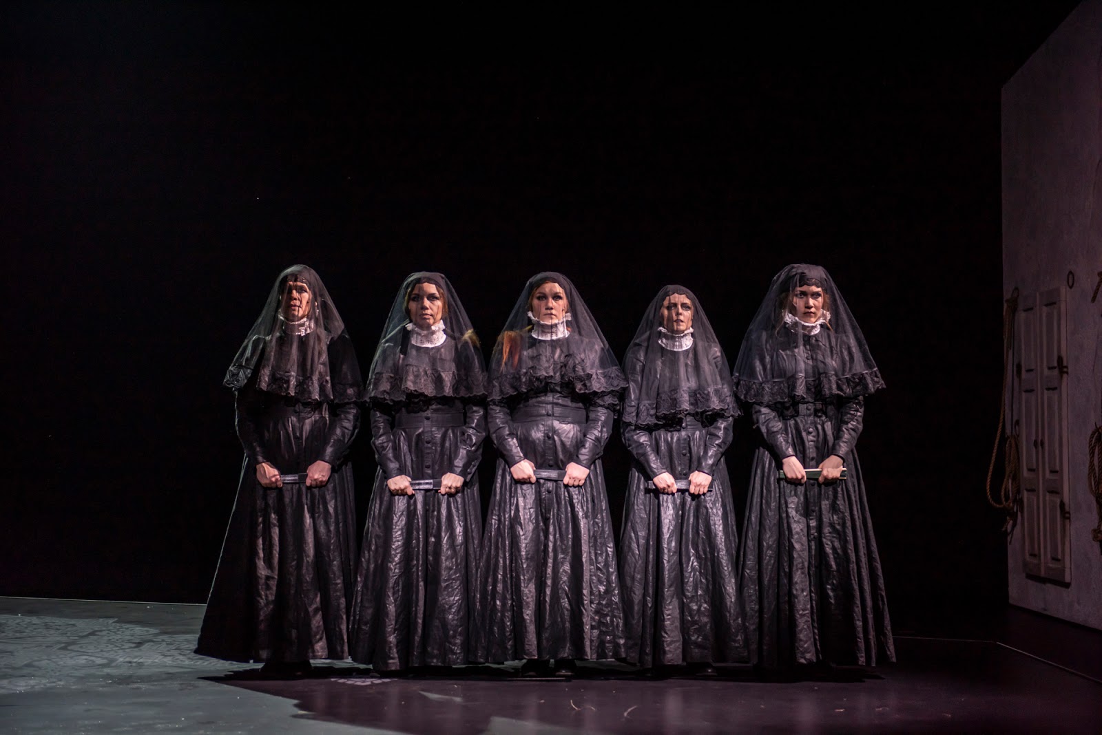 Kuopion kaupunginteatteri: Bernada Alban talo