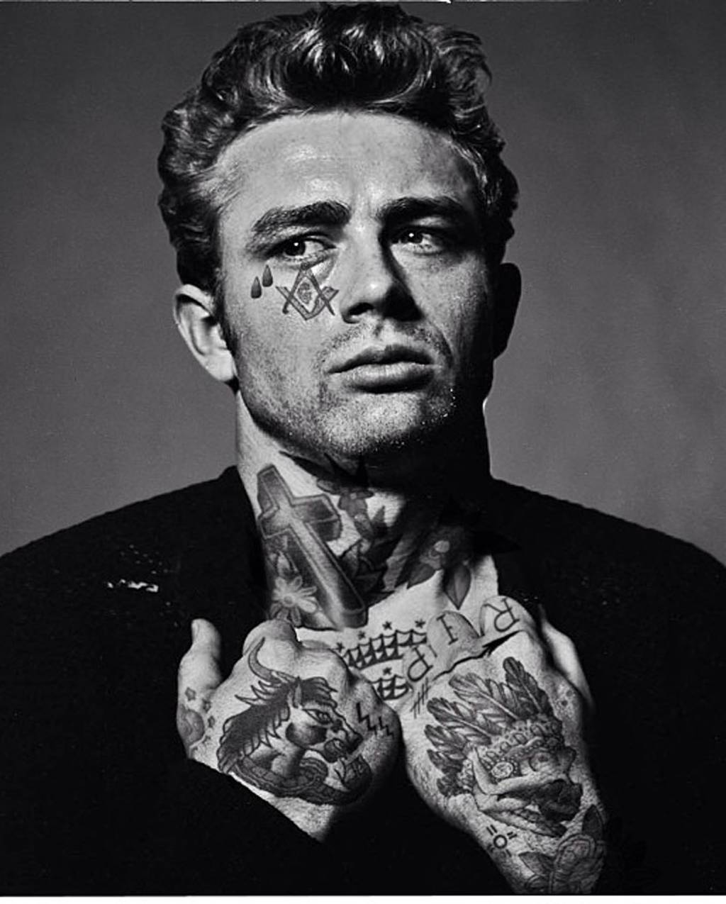 DISEÑO GRÁFICO / Cheyenne Randall