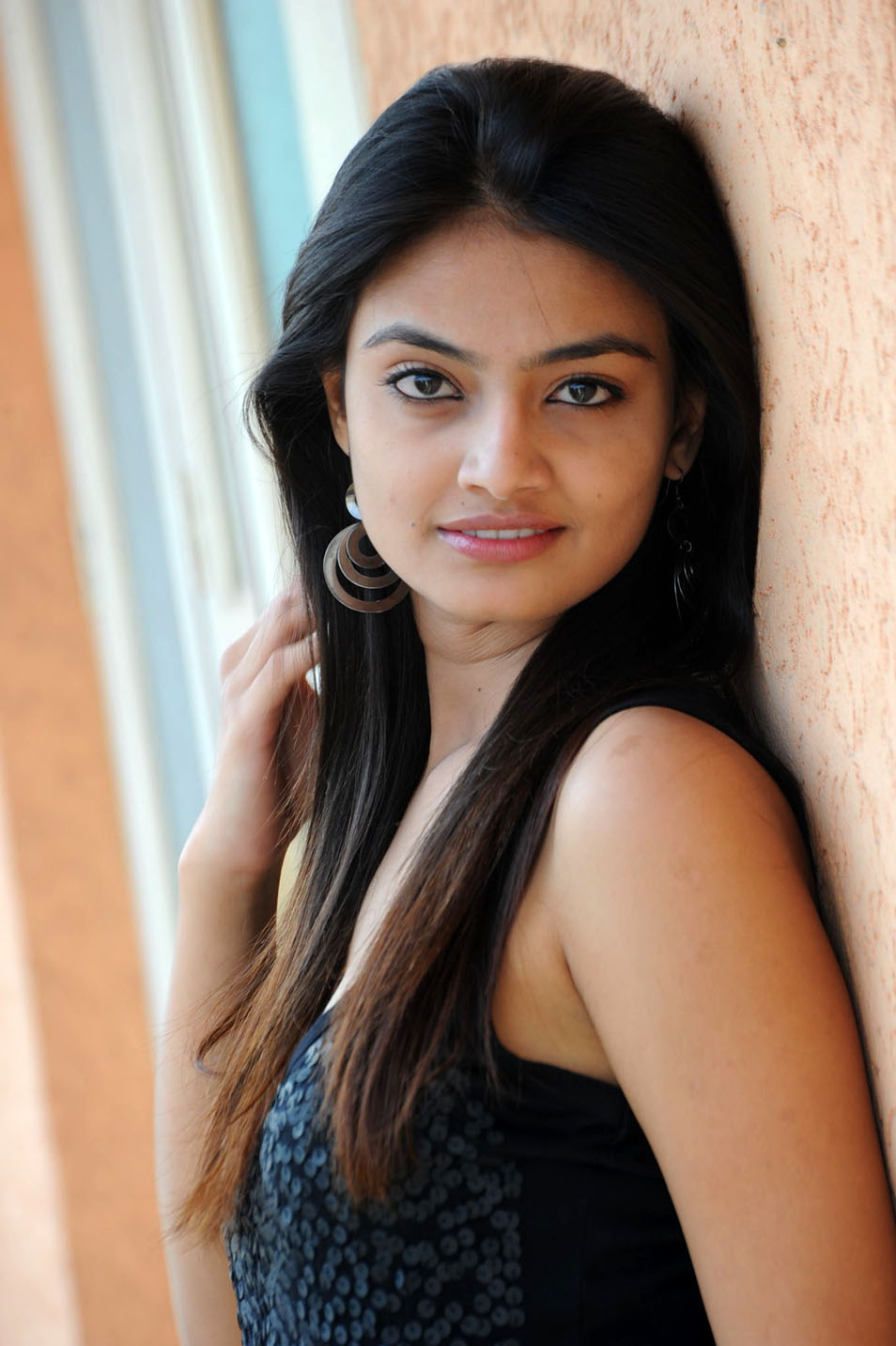 Nikitha Narayan Cute In Black-1 |Beautiful Indian Actress Cute Photos ...