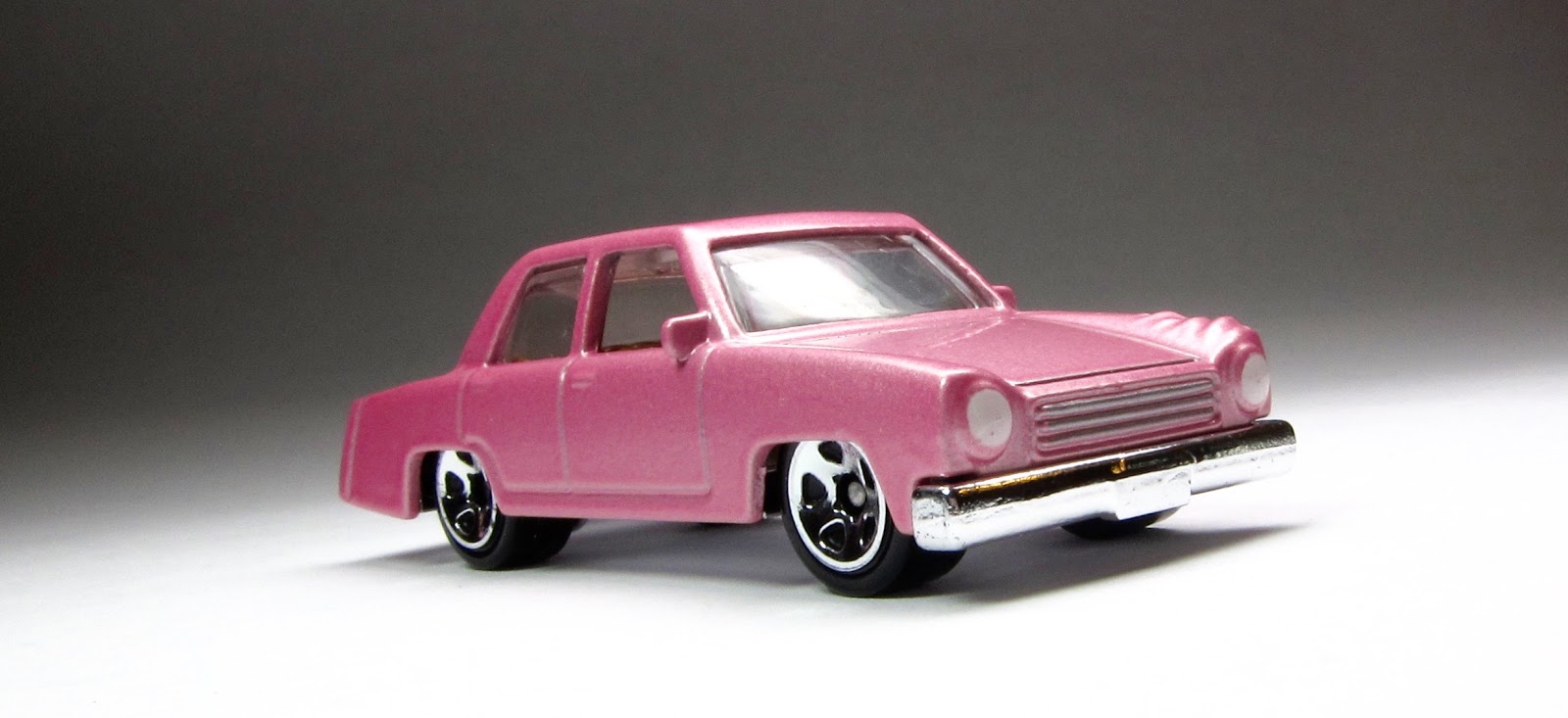 First Look: Hot Wheels Simpsons Family Car... | Custom Car Update