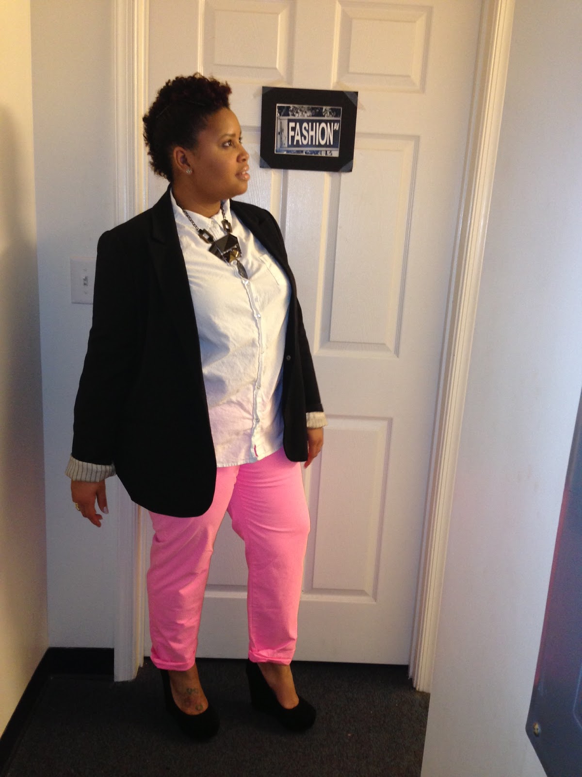 Glitter + Cosmos: How To Style Bright Colored Pants