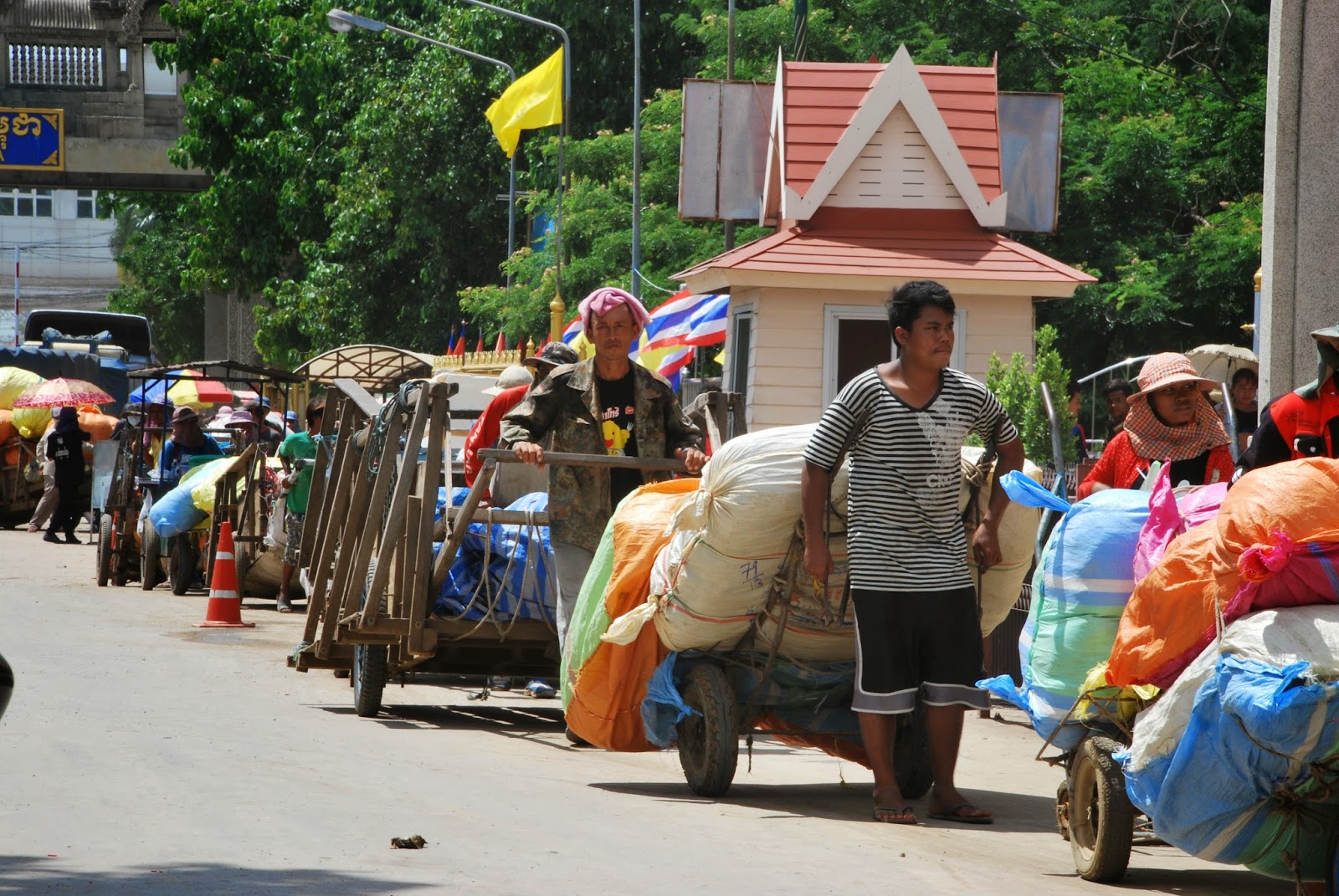 London-Sydney-New York: Cack-handed