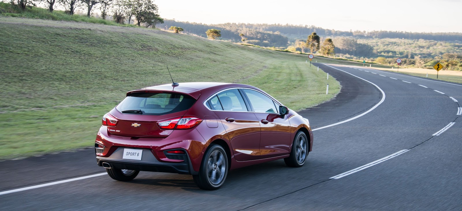 Chevrolet apresenta a nova geração do Cruze Sport6 no Salão de São ...
