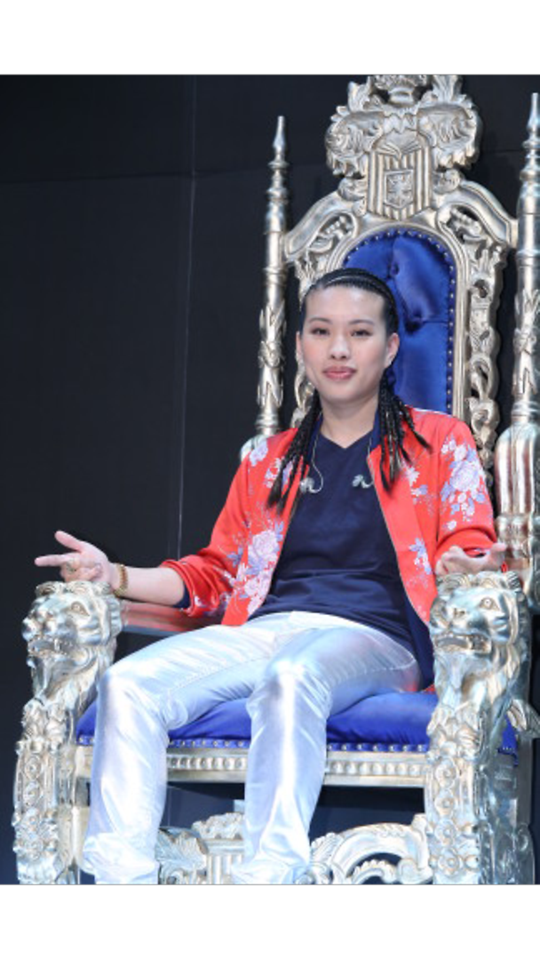 English Pop Station: Miss Ko celebrates launch of new songs with a party