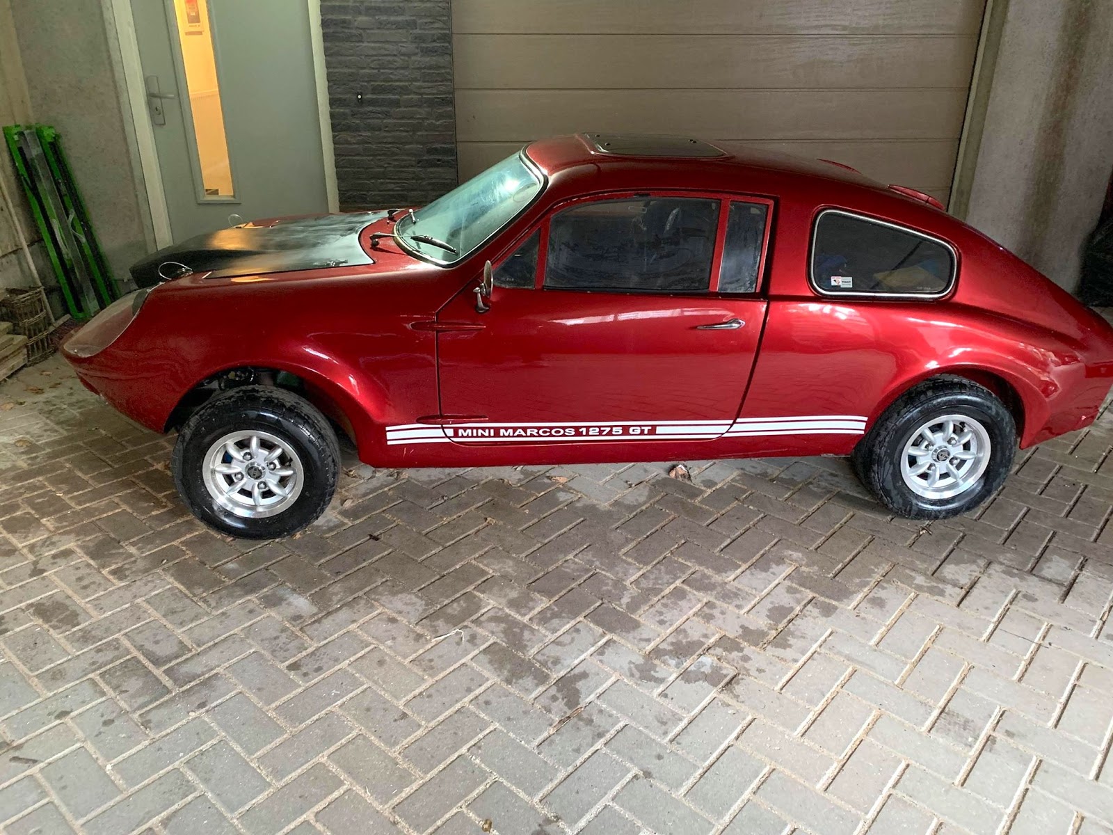 Maximum Mini: Dutch Mini Marcos looking for new owner - and engine