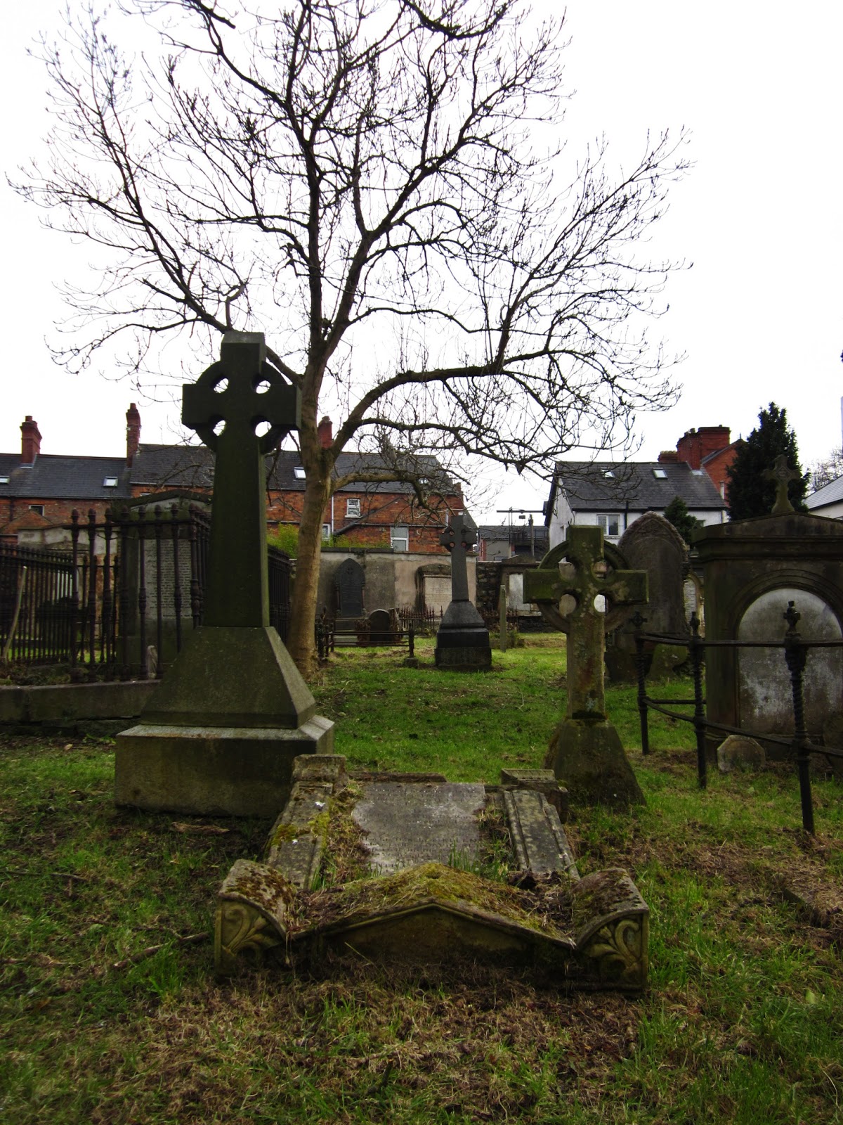 Friar’s Bush Cemetery