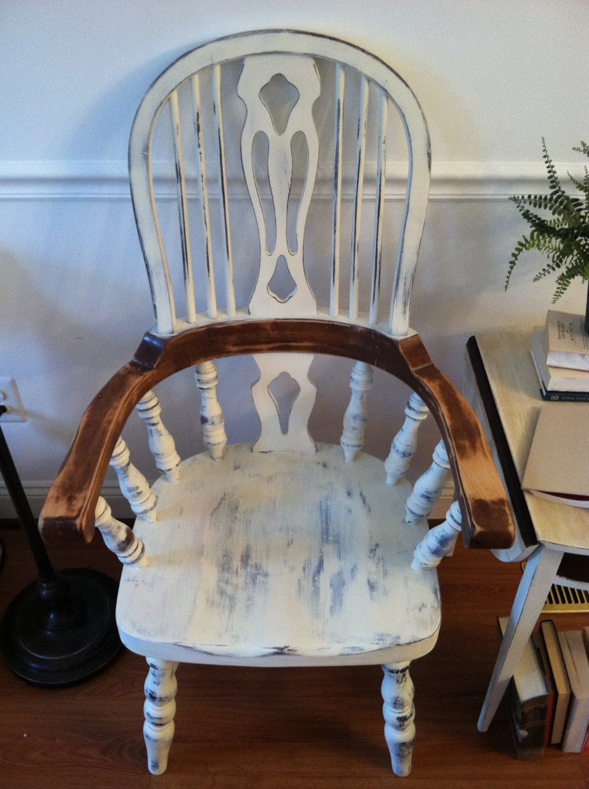Chelsea's Garage: Chunky, rustic chair