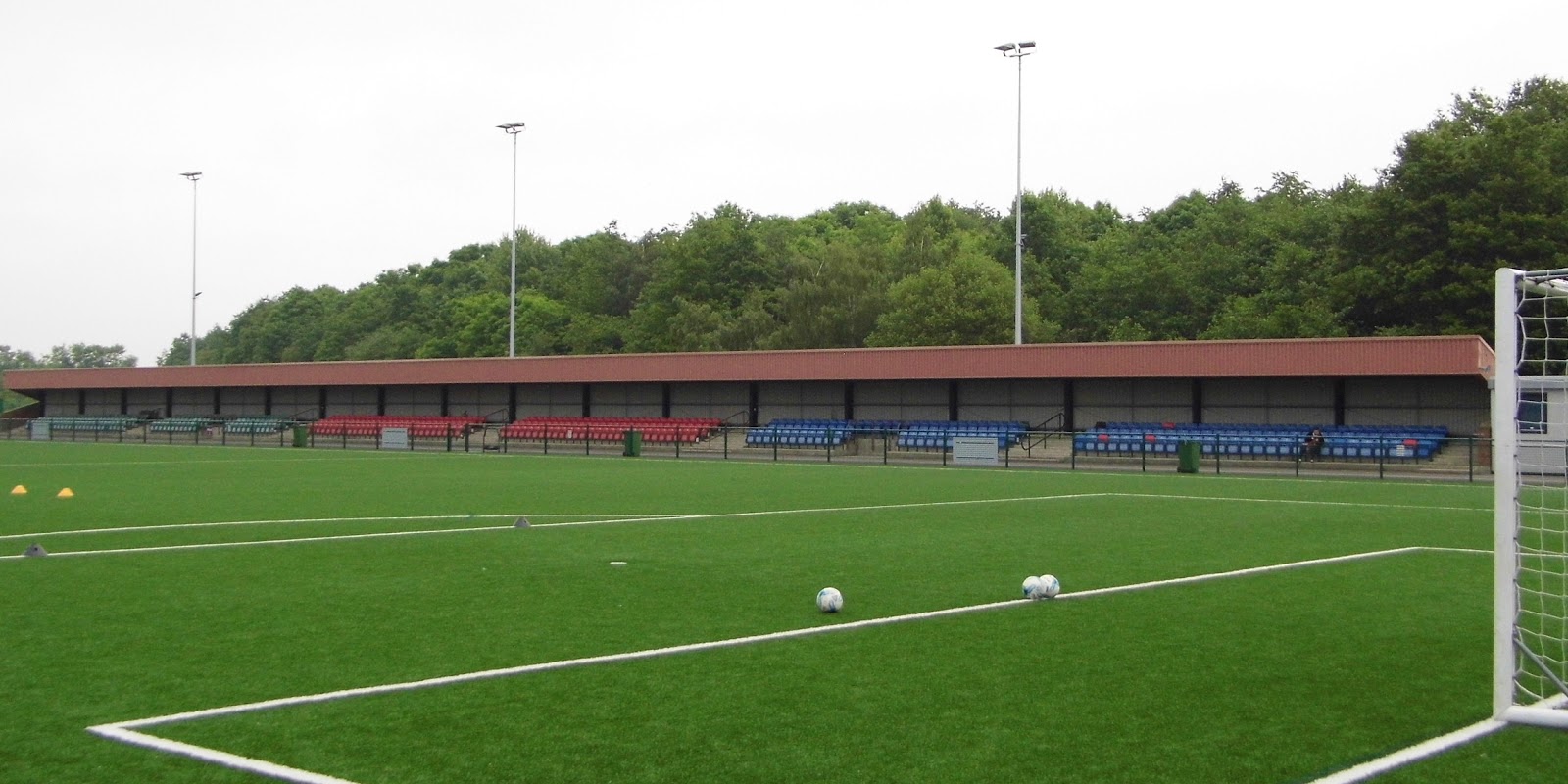 We all stand together: SAINTS LIFT THE FINAL CUP OF THE SEASON