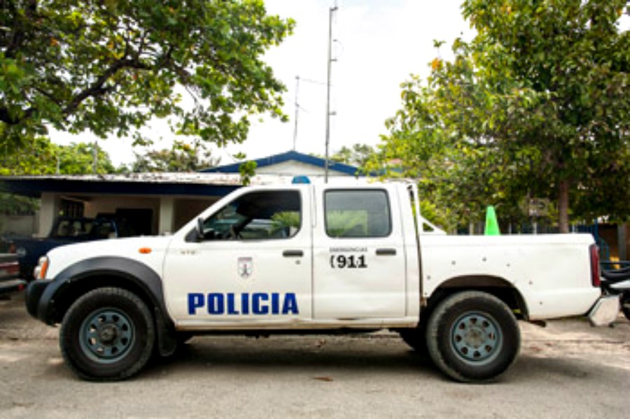The Aspiring Expats: To Protect and Serve - Our Life in Costa Rica