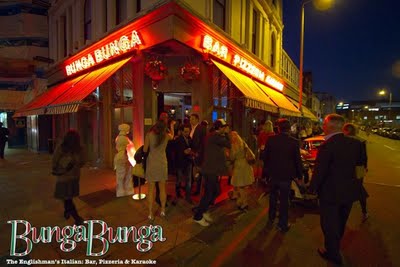 Web Informazione: Londra, apre il Bunga Bunga Bar