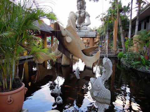 the seasoned first timer: Isdaan Floating Restaurant