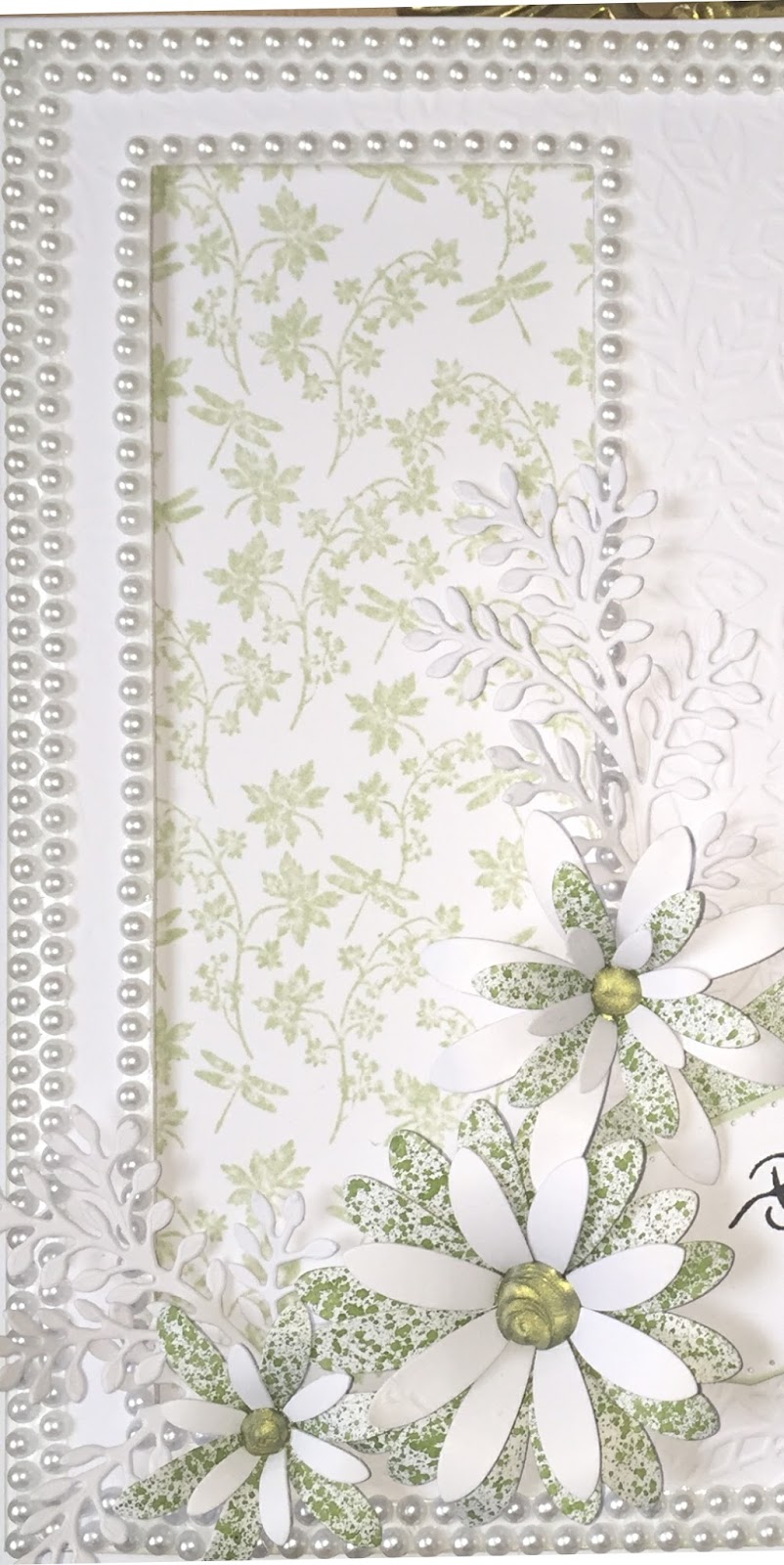 Phills' Crafty Place: Giveaway Card - Birthday Wishes in Chic Moss