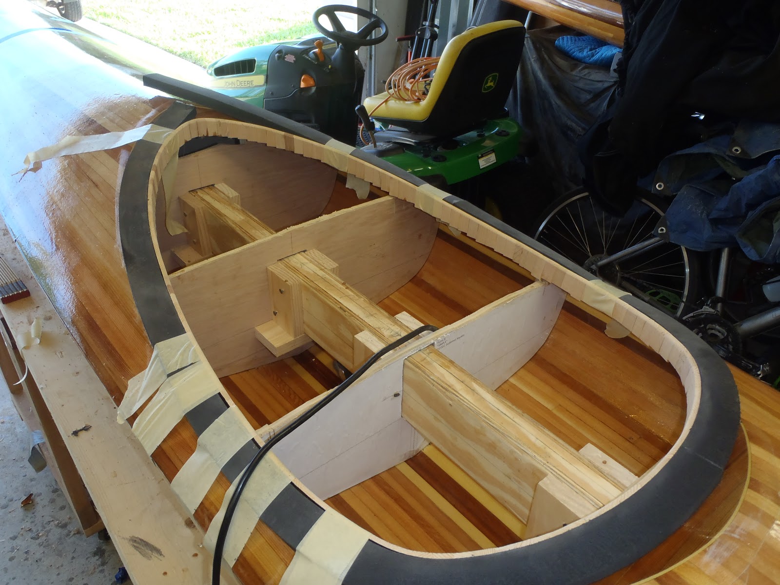 Guillemot "Simple Design" Kayak Build: Building the carbon fiber cockpit